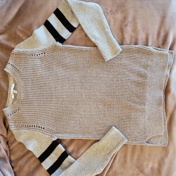 Victoria's Secret | Sweaters | Victorias Secret Cable Knit Sweater Gray ...